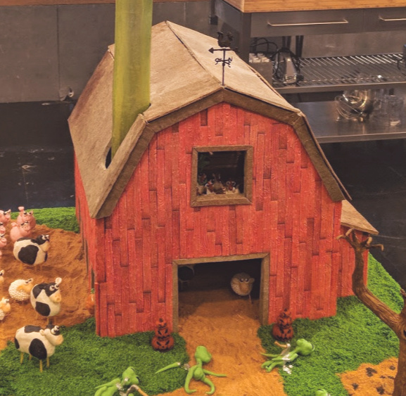 Gingerbread Barn | The Craft Crib